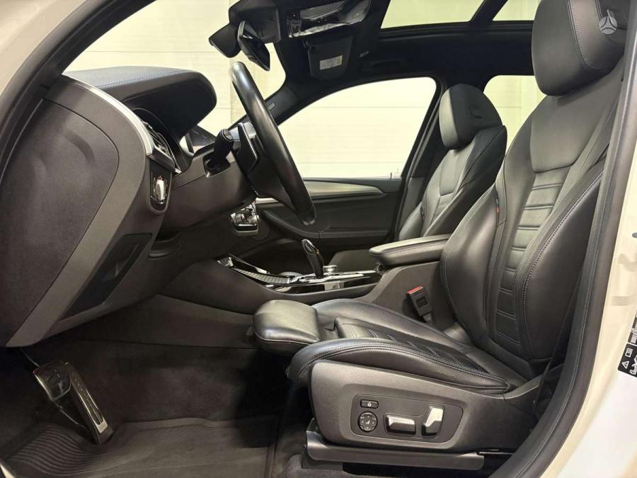 White BMW X3 2019 in Vilnius, with an engine capacity of 2.99 L and mileage of 191 thousand km for 27500 €, photo 16 on AUTOMOTO.COM.LV