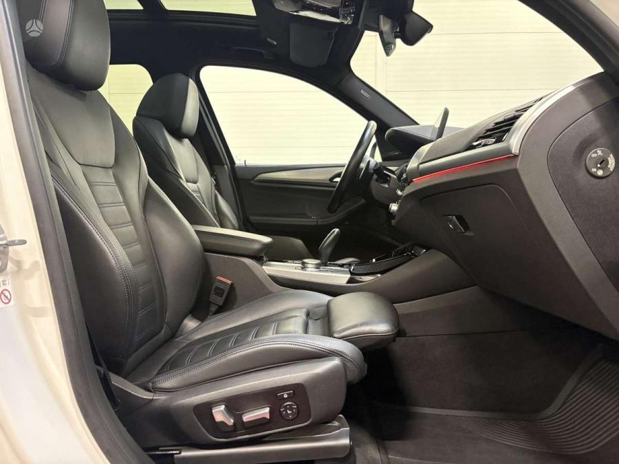 White BMW X3 2019 in Vilnius, with an engine capacity of 2.99 L and mileage of 191 thousand km for 27500 €, photo 19 on AUTOMOTO.COM.LV