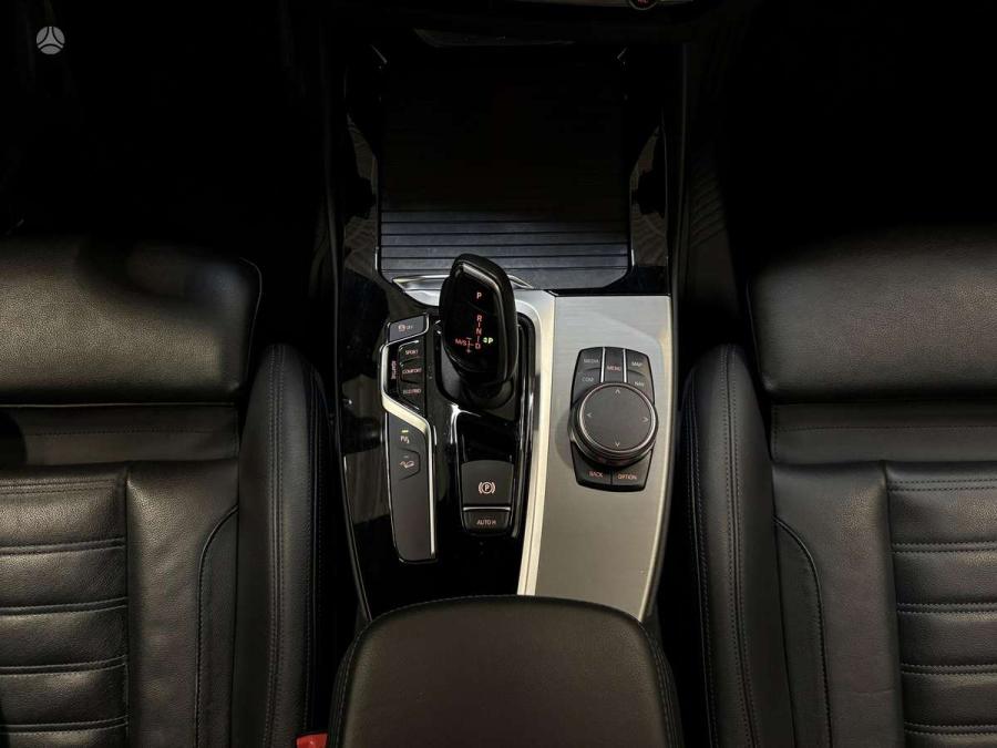 White BMW X3 2019 in Vilnius, with an engine capacity of 2.99 L and mileage of 191 thousand km for 27500 €, photo 24 on AUTOMOTO.COM.LV