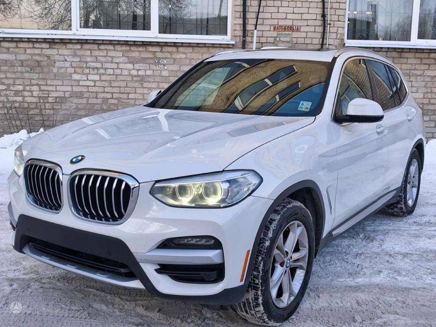 White BMW X3 2020 in Klaipeda, with an engine capacity of 2.00 L and mileage of 184 thousand km for 17800 €, photo 1 on AUTOMOTO.COM.LV