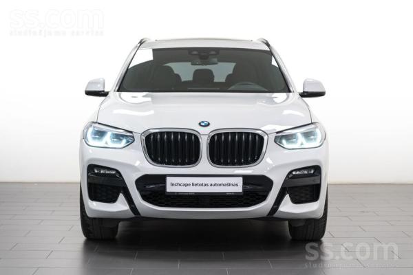 White BMW X3 2020 in Riga, with an engine capacity of 3.00 L and mileage of 122 thousand km for 28500 €, photo 6 on AUTOMOTO.COM.LV