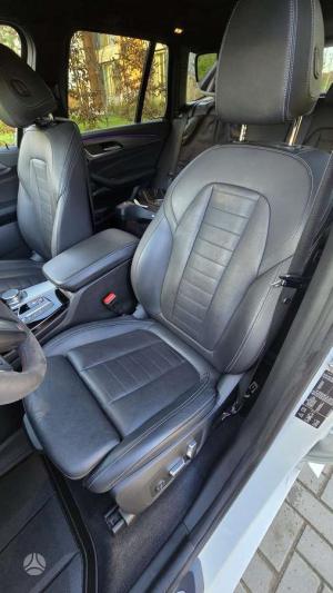 White BMW X3 2020 in Vilnius, with an engine capacity of 2.99 L and mileage of 86 thousand km for 41900 €, photo 16 on AUTOMOTO.COM.LV