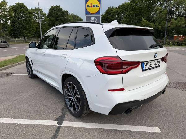 Balts BMW X3 2020 Viļņa, ar dzinēja tilpumu 2.99 L un nobraukumu 75 tūkst. km par 34950 €, foto 5 vietnē AUTOMOTO.COM.LV