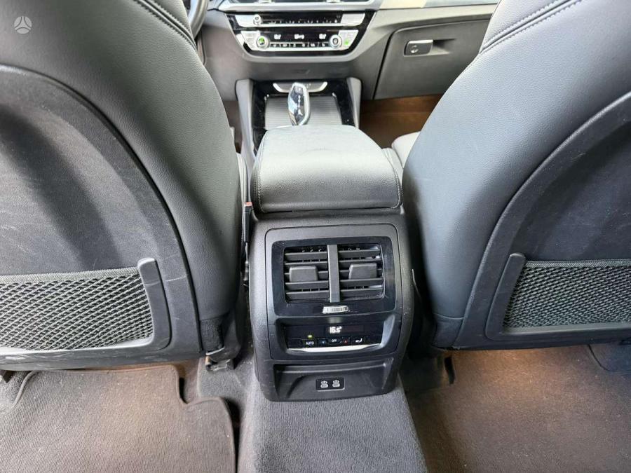 Balts BMW X3 2020 Viļņa, ar dzinēja tilpumu 2.99 L un nobraukumu 75 tūkst. km par 34950 €, foto 13 vietnē AUTOMOTO.COM.LV