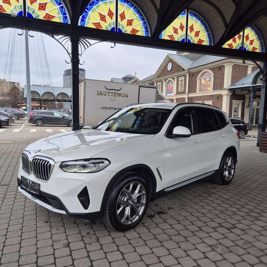 White BMW X3 2021 in Kaunas, with an engine capacity of 2.00 L and mileage of 157 thousand km for 31990 €, photo 1 on AUTOMOTO.COM.LV