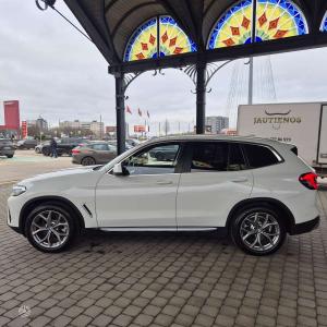 White BMW X3 2021 in Kaunas, with an engine capacity of 2.00 L and mileage of 157 thousand km for 31990 €, photo 4 on AUTOMOTO.COM.LV
