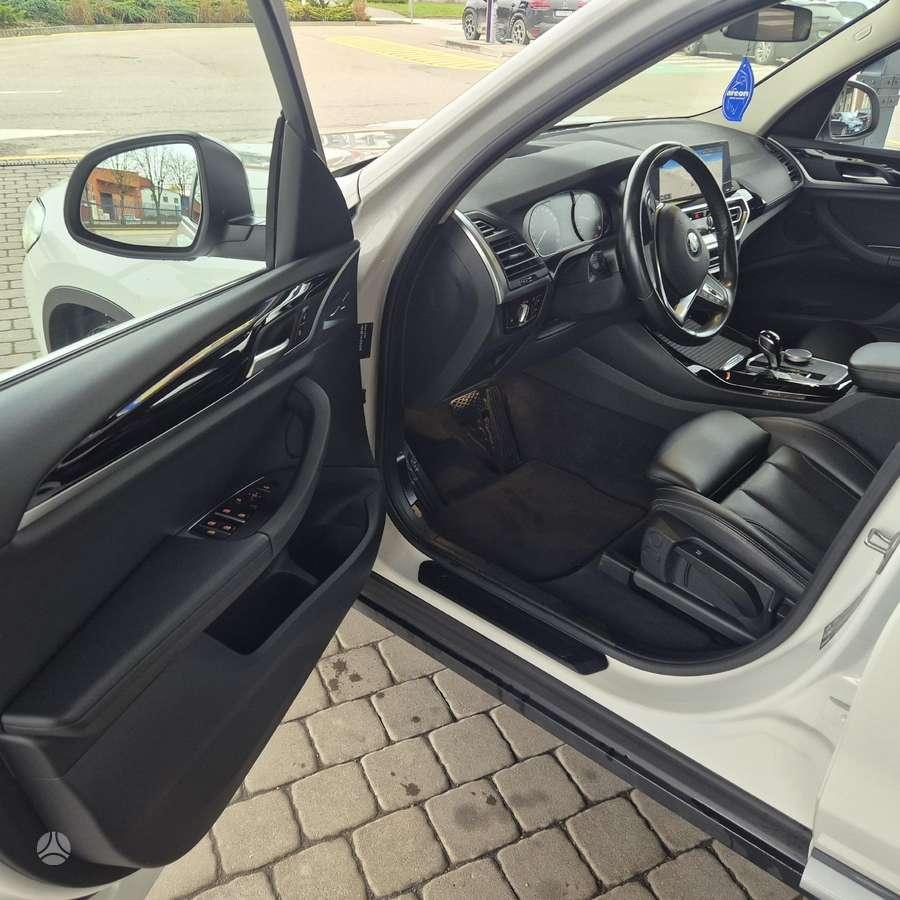 White BMW X3 2021 in Kaunas, with an engine capacity of 2.00 L and mileage of 157 thousand km for 31990 €, photo 11 on AUTOMOTO.COM.LV