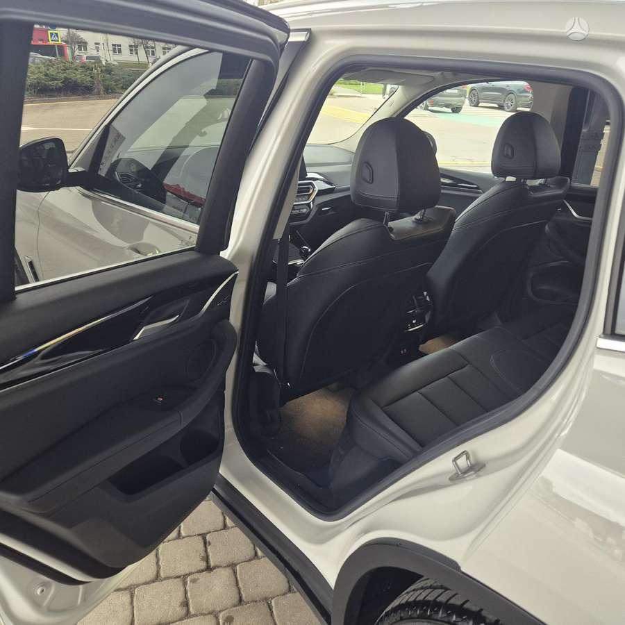 White BMW X3 2021 in Kaunas, with an engine capacity of 2.00 L and mileage of 157 thousand km for 31990 €, photo 28 on AUTOMOTO.COM.LV