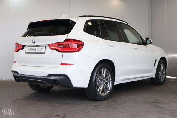 White BMW X3 2021 in Kaunas, with an engine capacity of 2.00 L and mileage of 94 thousand km for 31950 €, photo 4 on AUTOMOTO.COM.LV