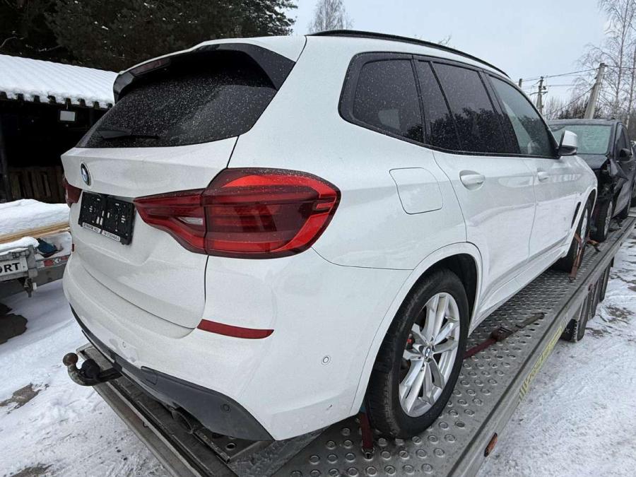 Balts BMW X3 2021 Kauņa, ar dzinēja tilpumu 2.00 L un nobraukumu 230 tūkst. km par 21900 €, foto 3 vietnē AUTOMOTO.COM.LV