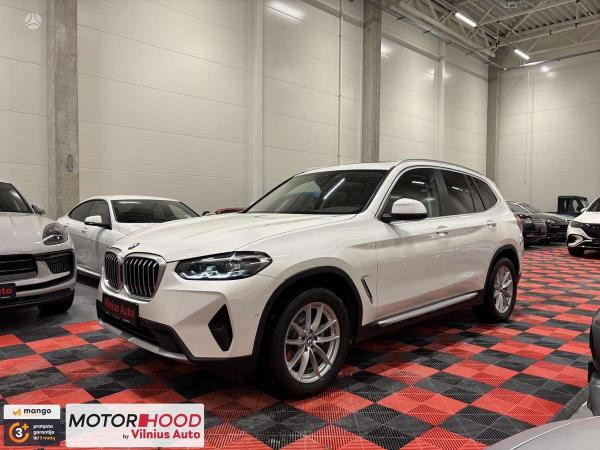 White BMW X3 2021 in Vilnius, with an engine capacity of 2.00 L and mileage of 236 thousand km for 29490 €, photo 1 on AUTOMOTO.COM.LV