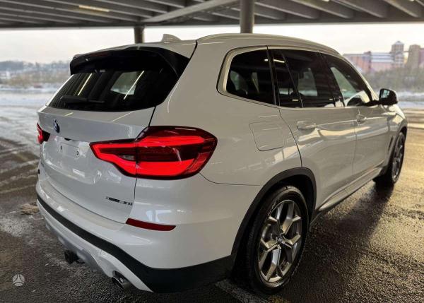 Balts BMW X3 2021 Kauņa, ar dzinēja tilpumu 2.00 L un nobraukumu 84 tūkst. km par 29999 €, foto 7 vietnē AUTOMOTO.COM.LV