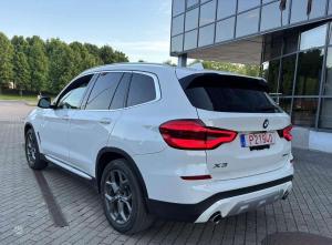White BMW X3 2021 in Kaunas, with an engine capacity of 2.00 L and mileage of 151 thousand km for 21700 €, photo 8 on AUTOMOTO.COM.LV