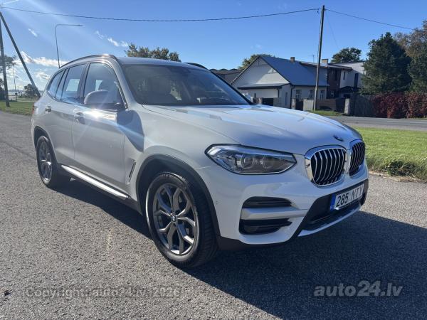 Balts BMW X3 2021 Tallina, ar dzinēja tilpumu 2.00 L un nobraukumu 133 tūkst. km par 29990 €, foto 1 vietnē AUTOMOTO.COM.LV