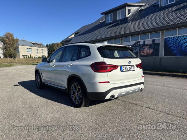 Balts BMW X3 2021 Tallina, ar dzinēja tilpumu 2.00 L un nobraukumu 133 tūkst. km par 29990 €, foto 6 vietnē AUTOMOTO.COM.LV