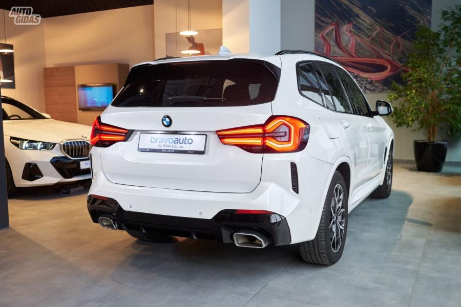 Balts BMW X3 2022 Kauņa, ar dzinēja tilpumu 2.00 L un nobraukumu 96 tūkst. km par 41555 €, foto 4 vietnē AUTOMOTO.COM.LV