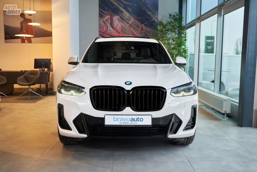 Balts BMW X3 2022 Kauņa, ar dzinēja tilpumu 2.00 L un nobraukumu 96 tūkst. km par 39981 €, foto 3 vietnē AUTOMOTO.COM.LV
