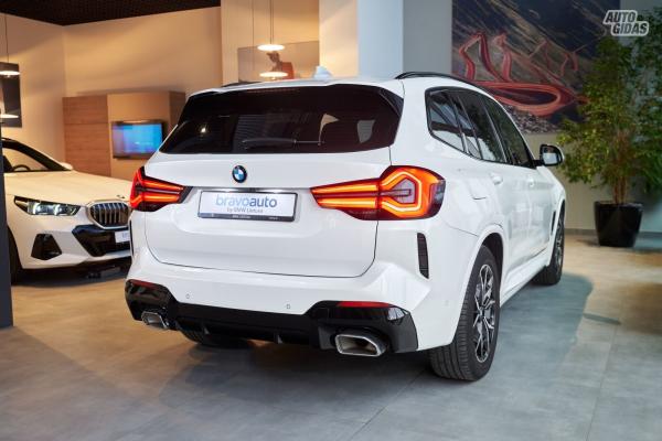 White BMW X3 2022 in Kaunas, with an engine capacity of 2.00 L and mileage of 96 thousand km for 39981 €, photo 4 on AUTOMOTO.COM.LV