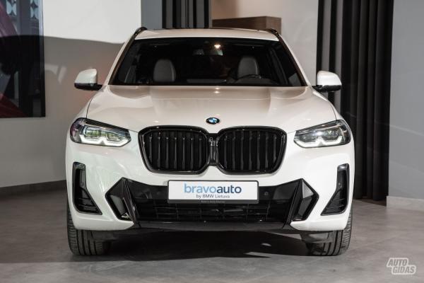 White BMW X3 2022 in Kaunas, with an engine capacity of 2.00 L and mileage of 96 thousand km for 39600 €, photo 2 on AUTOMOTO.COM.LV