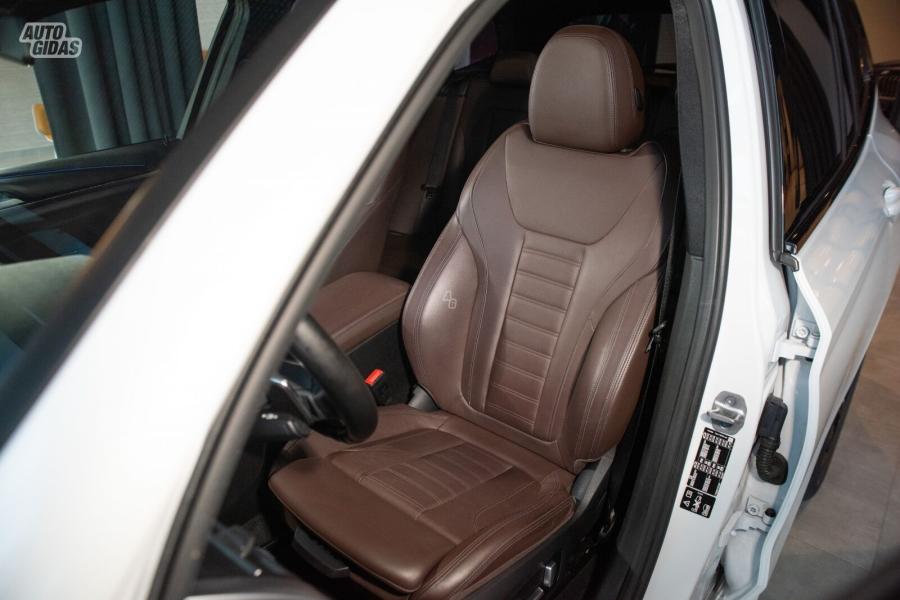 White BMW X3 2022 in Kaunas, with an engine capacity of 2.00 L and mileage of 96 thousand km for 39600 €, photo 12 on AUTOMOTO.COM.LV