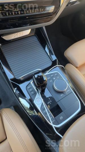 White BMW X3 2022 in Riga, with an engine capacity of 2.00 L and mileage of 78 thousand km for 48500 €, photo 15 on AUTOMOTO.COM.LV