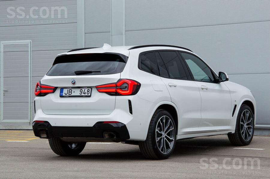 White BMW X3 2022 in Riga, with an engine capacity of 2.00 L and mileage of 43 thousand km for 42500 €, photo 4 on AUTOMOTO.COM.LV