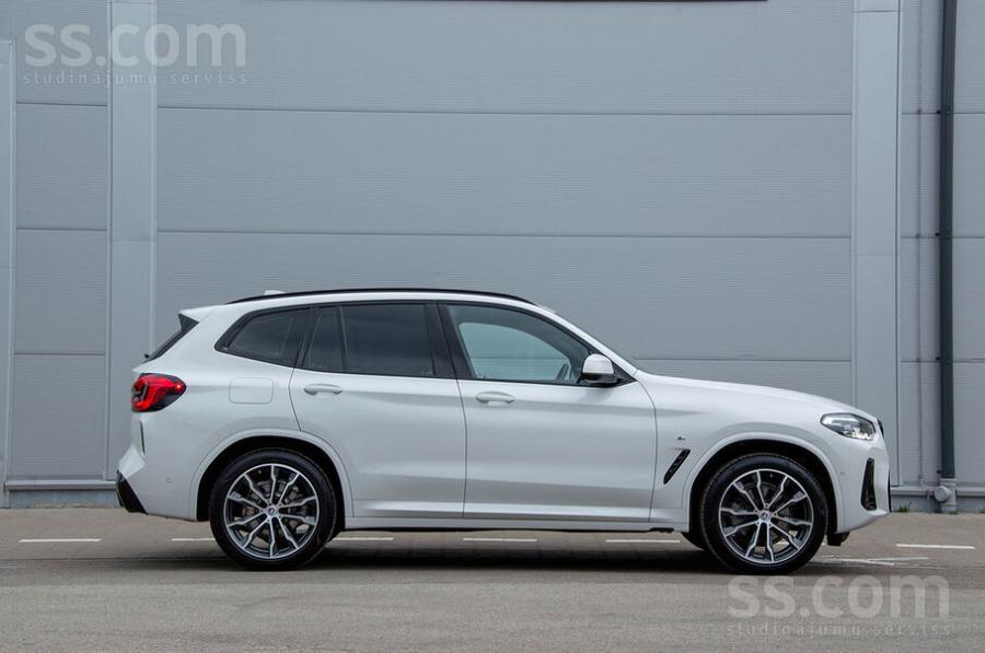 White BMW X3 2022 in Riga, with an engine capacity of 2.00 L and mileage of 43 thousand km for 42500 €, photo 5 on AUTOMOTO.COM.LV