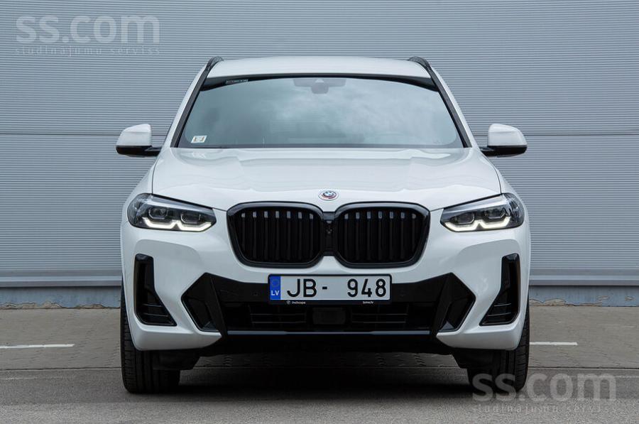 White BMW X3 2022 in Riga, with an engine capacity of 2.00 L and mileage of 43 thousand km for 42500 €, photo 6 on AUTOMOTO.COM.LV