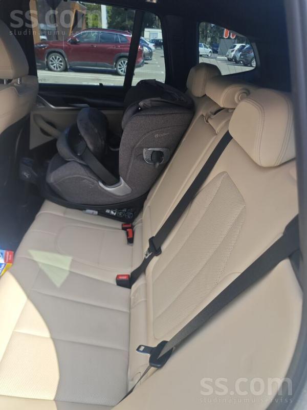 White BMW X3 2022 in Riga, with an engine capacity of 2.00 L and mileage of 105 thousand km for 44000 €, photo 6 on AUTOMOTO.COM.LV