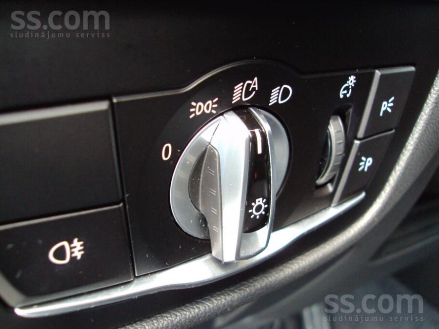Balts BMW X3 2022 Rīga, ar dzinēja tilpumu 0.00 L un nobraukumu 136 tūkst. km par 34000 €, foto 14 vietnē AUTOMOTO.COM.LV