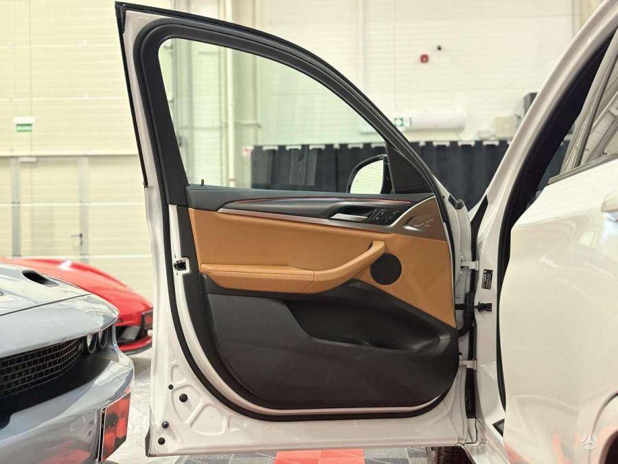 Balts BMW X3 2022 Viļņa, ar dzinēja tilpumu 2.00 L un nobraukumu 88 tūkst. km par 32400 €, foto 13 vietnē AUTOMOTO.COM.LV