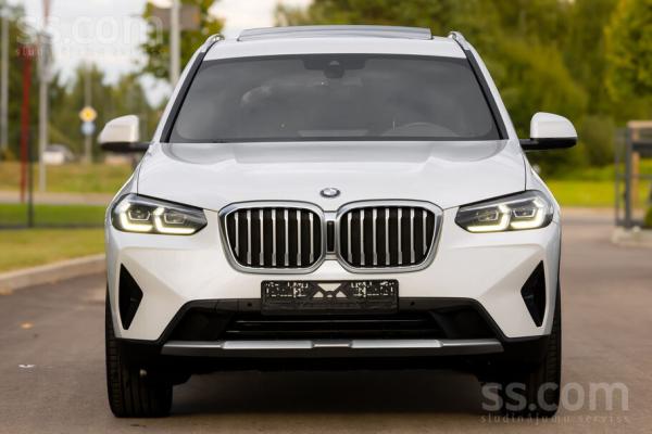 White BMW X3 2022 in Jelgava, with an engine capacity of 2.00 L and mileage of 0 thousand km for 27500 €, photo 2 on AUTOMOTO.COM.LV