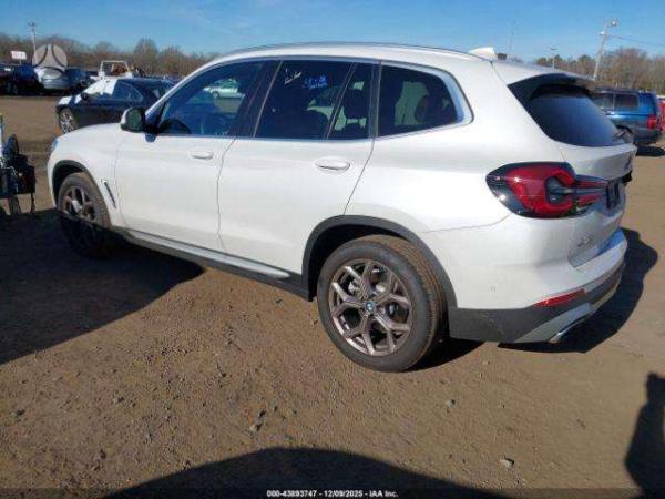 Balts BMW X3 2023 Klaipėda, ar dzinēja tilpumu 2.00 L un nobraukumu 21 tūkst. km par 15000 €, foto 3 vietnē AUTOMOTO.COM.LV