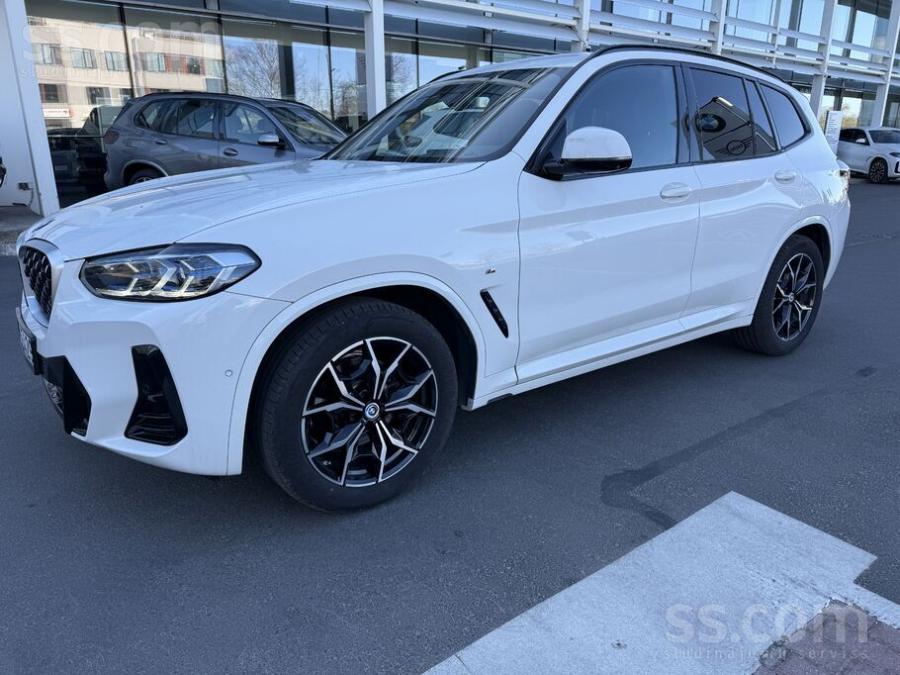 White BMW X3 2023 in Riga, with an engine capacity of 2.00 L and mileage of 137 thousand km for 38500 €, photo 8 on AUTOMOTO.COM.LV