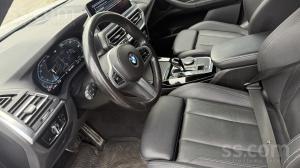 White BMW X3 2023 in Riga, with an engine capacity of 2.00 L and mileage of 137 thousand km for 38500 €, photo 9 on AUTOMOTO.COM.LV