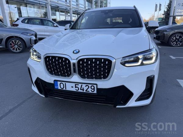 White BMW X3 2023 in Riga, with an engine capacity of 2.00 L and mileage of 137 thousand km for 38500 €, photo 9 on AUTOMOTO.COM.LV