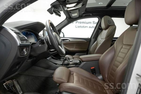 White BMW X3 2023 in Riga, with an engine capacity of 2.00 L and mileage of 77 thousand km for 44500 €, photo 6 on AUTOMOTO.COM.LV