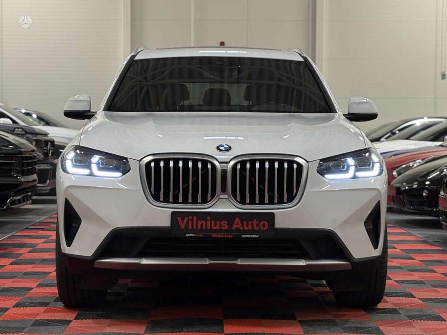 Balts BMW X3 2023 Viļņa, ar dzinēja tilpumu 2.00 L un nobraukumu 141 tūkst. km par 31990 €, foto 3 vietnē AUTOMOTO.COM.LV