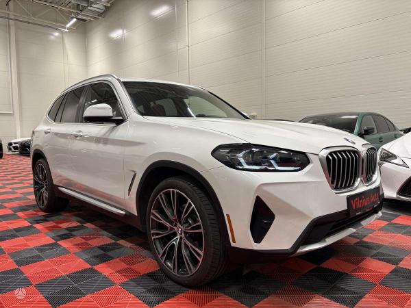 White BMW X3 2023 in Vilnius, with an engine capacity of 2.00 L and mileage of 141 thousand km for 31990 €, photo 3 on AUTOMOTO.COM.LV