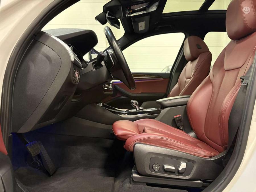 Balts BMW X3 2023 Viļņa, ar dzinēja tilpumu 2.00 L un nobraukumu 141 tūkst. km par 31990 €, foto 15 vietnē AUTOMOTO.COM.LV