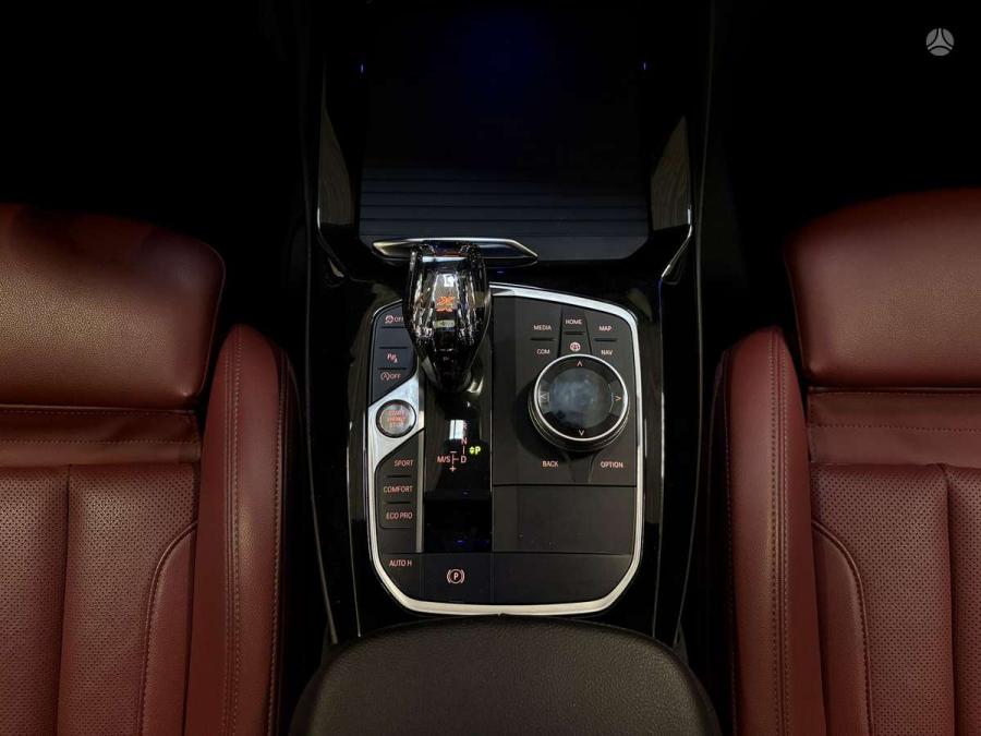 Balts BMW X3 2023 Viļņa, ar dzinēja tilpumu 2.00 L un nobraukumu 141 tūkst. km par 31990 €, foto 24 vietnē AUTOMOTO.COM.LV