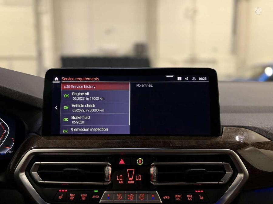 Balts BMW X3 2023 Viļņa, ar dzinēja tilpumu 2.00 L un nobraukumu 141 tūkst. km par 31990 €, foto 27 vietnē AUTOMOTO.COM.LV