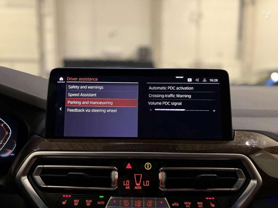 Balts BMW X3 2023 Viļņa, ar dzinēja tilpumu 2.00 L un nobraukumu 141 tūkst. km par 31990 €, foto 30 vietnē AUTOMOTO.COM.LV