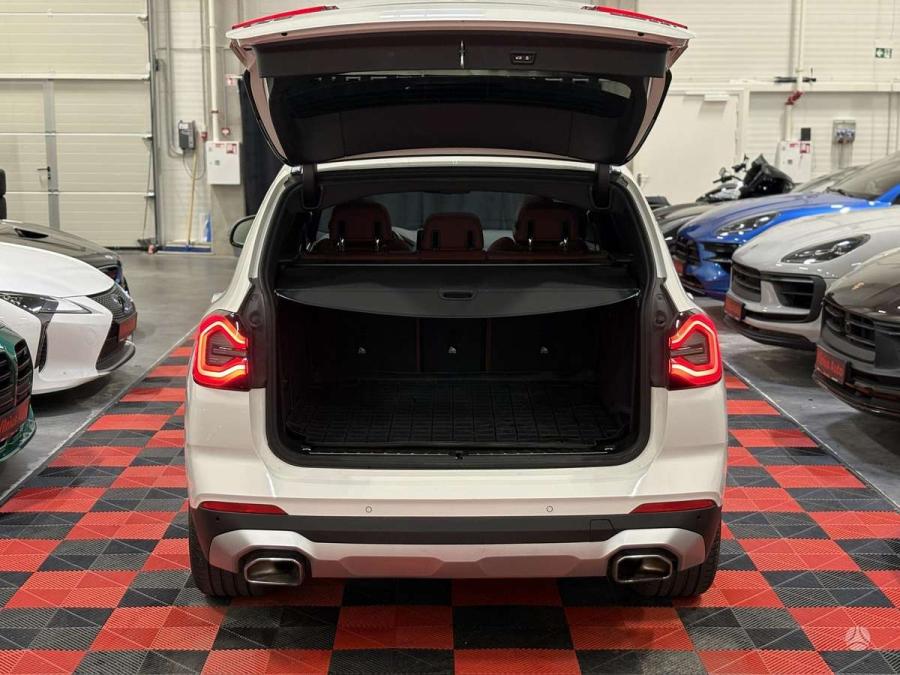 Balts BMW X3 2023 Viļņa, ar dzinēja tilpumu 2.00 L un nobraukumu 141 tūkst. km par 31990 €, foto 37 vietnē AUTOMOTO.COM.LV
