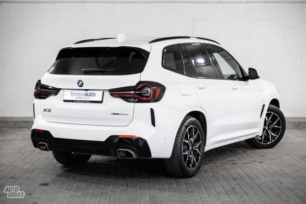White BMW X3 2023 in Vilnius, with an engine capacity of 3.00 L and mileage of 44 thousand km for 45491 €, photo 10 on AUTOMOTO.COM.LV