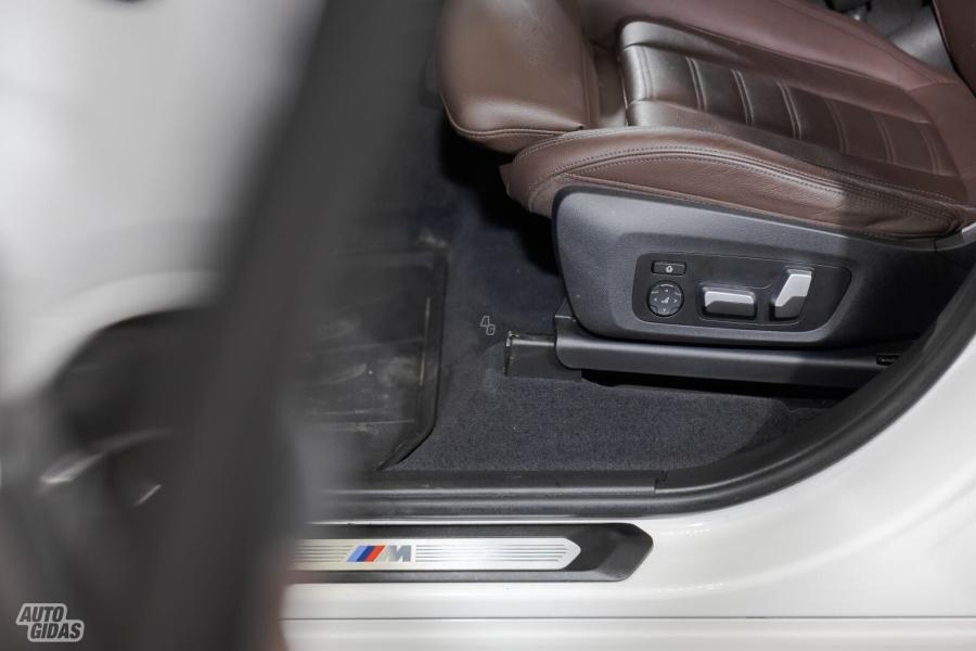 Balts BMW X3 2023 Viļņa, ar dzinēja tilpumu 3.00 L un nobraukumu 44 tūkst. km par 45491 €, foto 32 vietnē AUTOMOTO.COM.LV