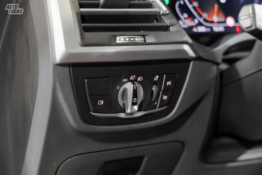 Balts BMW X3 2023 Viļņa, ar dzinēja tilpumu 3.00 L un nobraukumu 44 tūkst. km par 45491 €, foto 34 vietnē AUTOMOTO.COM.LV