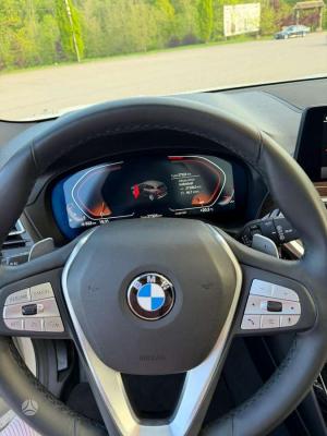 White BMW X3 2024 in Vilnius, with an engine capacity of 2.00 L and mileage of 27 thousand km for 34900 €, photo 9 on AUTOMOTO.COM.LV