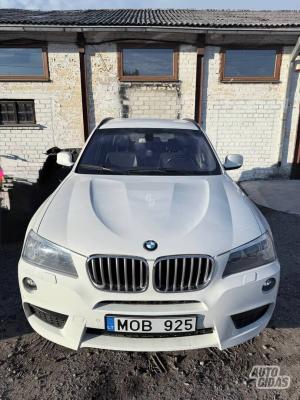Balts BMW X3 2011 Kauņa, ar dzinēja tilpumu 3.00 L un nobraukumu 301 tūkst. km par 6500 €, foto 4 vietnē AUTOMOTO.COM.LV