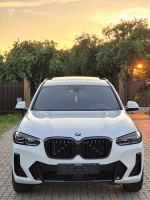White BMW X3 2018 in Vilnius, with an engine capacity of 2.00 L and mileage of 181 thousand km for 26950 €, photo 3 on AUTOMOTO.COM.LV